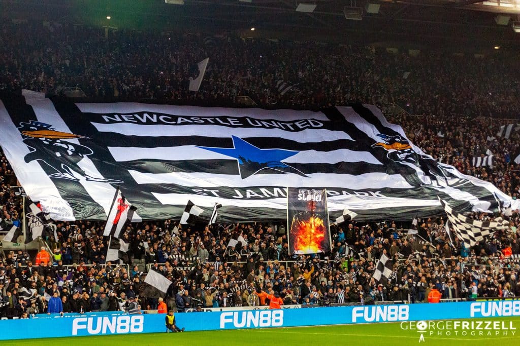 Mini Flag – 90’s Magpie Surfer Remake – Wor Flags